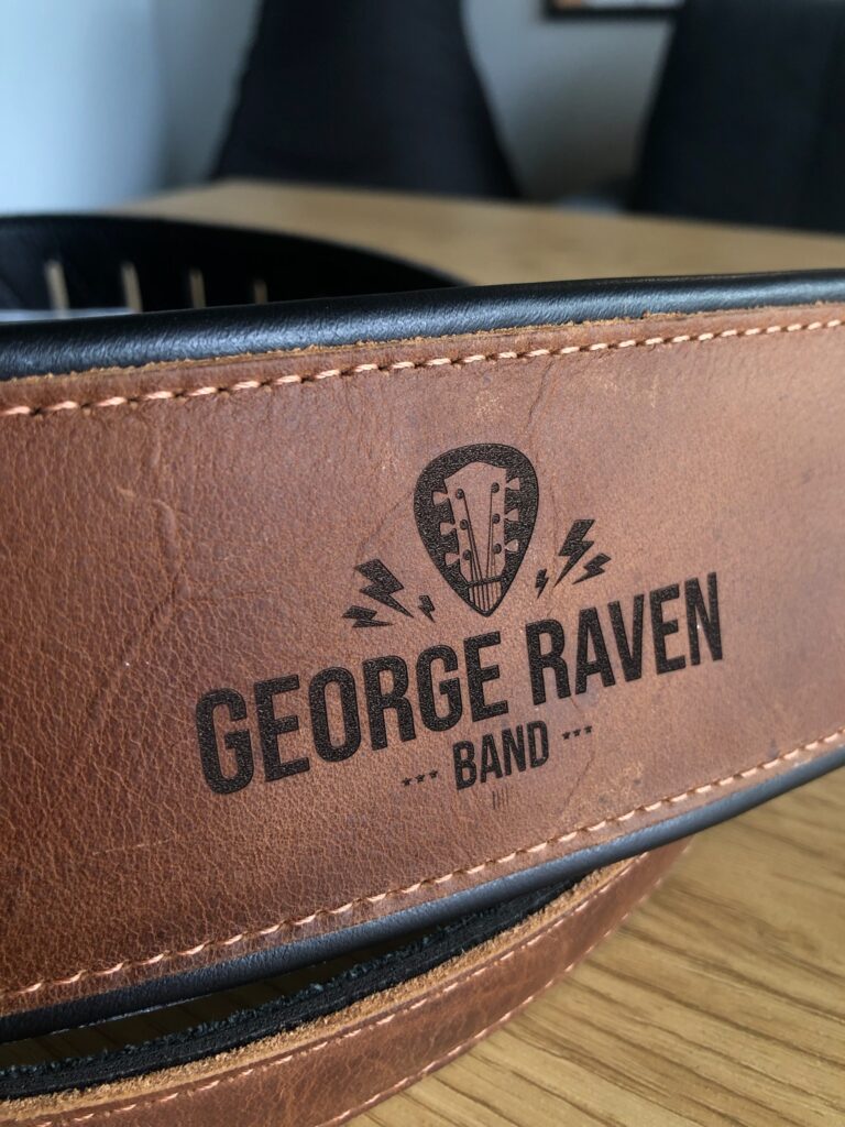 Grawer na skórze | Zagrawerowani.pl